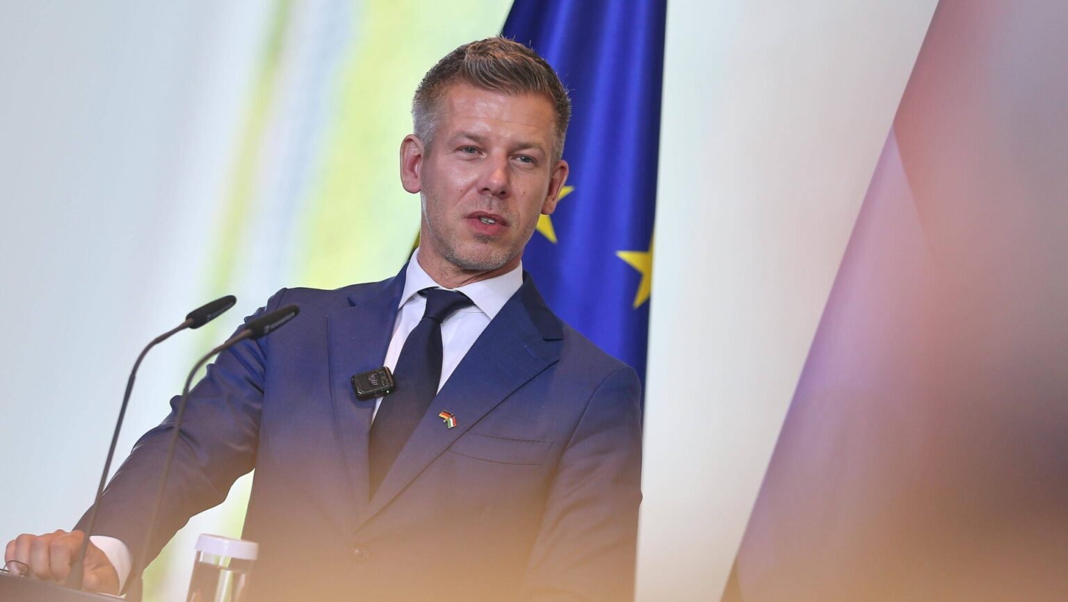 „Man kann über Viktor Orbán schimpfen, aber er hatte 2015 recht“, sagt ...